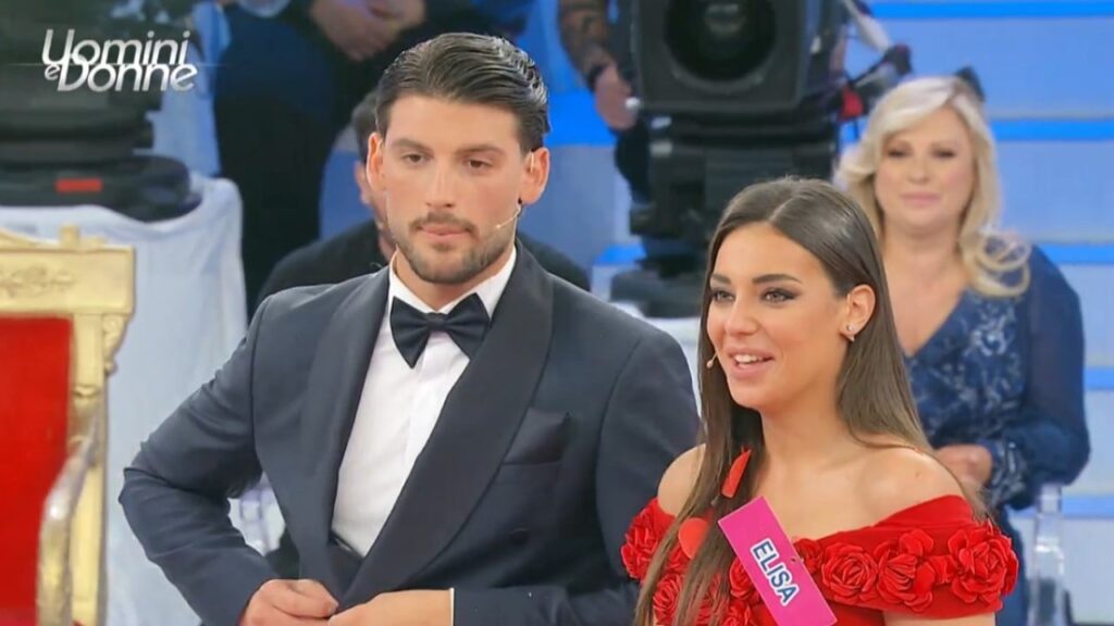 Ciro ed Elisa a un mese da UeD: dedica e sorpresa di lui